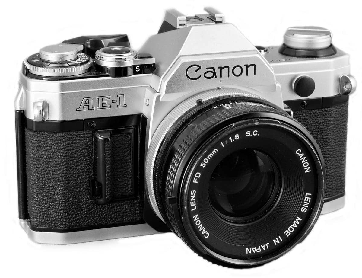 Film Cameras: What They Are and Tips For Using Them | The Photography ...
