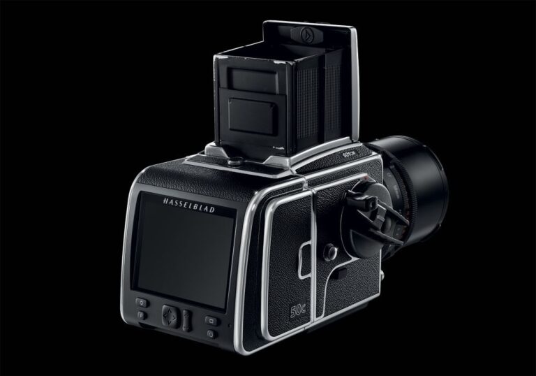 Film Cameras: What They Are and Tips For Using Them – The Photography ...