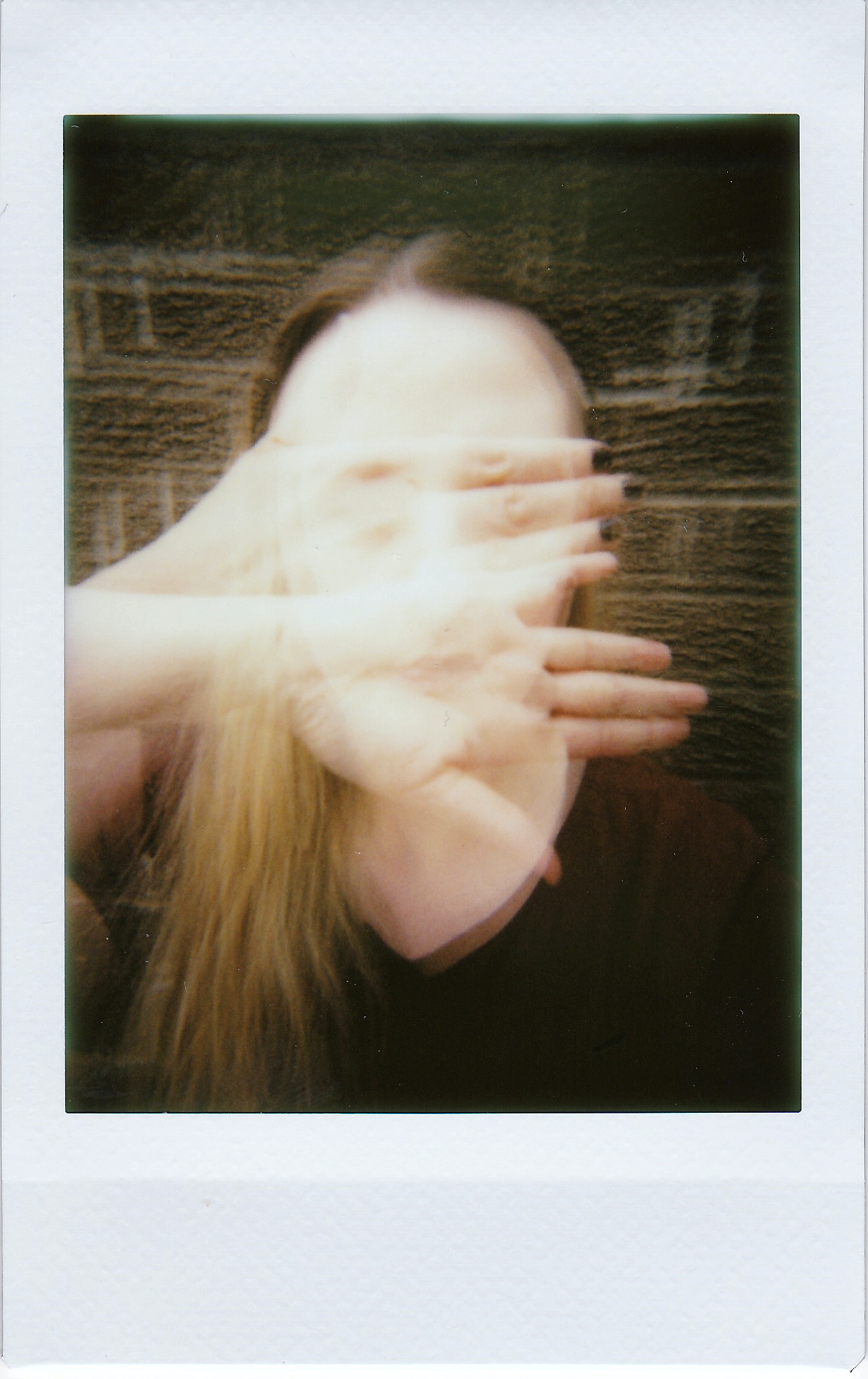 How Do You Take a Picture of Yourself With an Instax Camera? Tips and ...